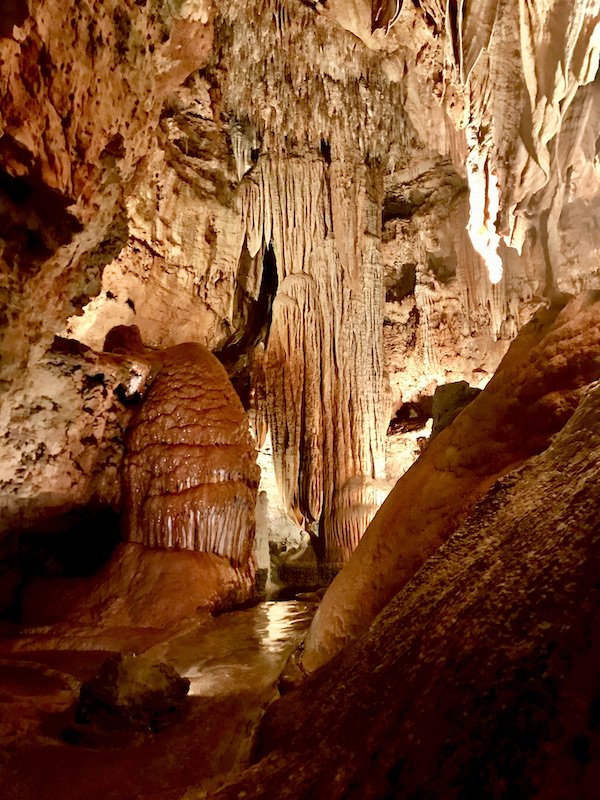 Meramec Caverns Stanton Missouri - The Traveling Locavores