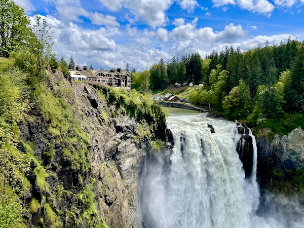 Snoqualmie Falls Washington - The Traveling Locavores