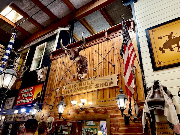 Wall Drugs Wall South Dakota - The Traveling Locavores