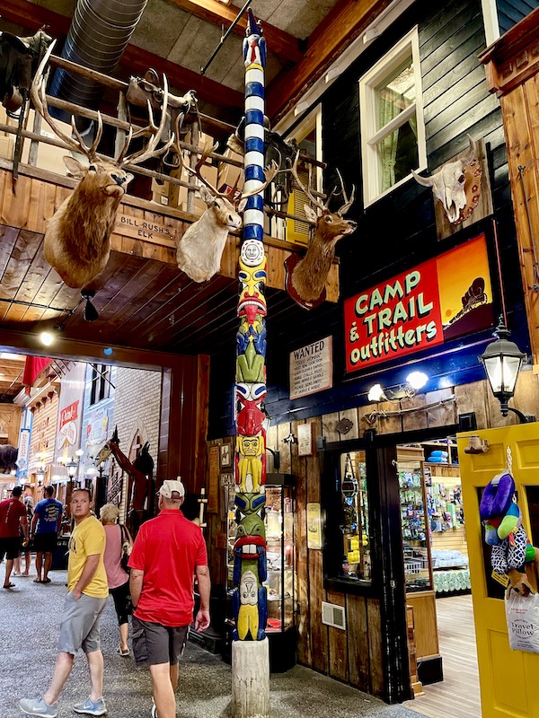 Wall Drugs Wall South Dakota - The Traveling Locavores